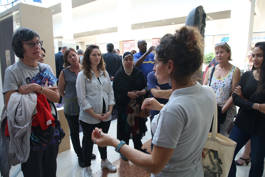 10>24/10/18 Le Louvre chez vous au centre commercial Beau Sevran ...