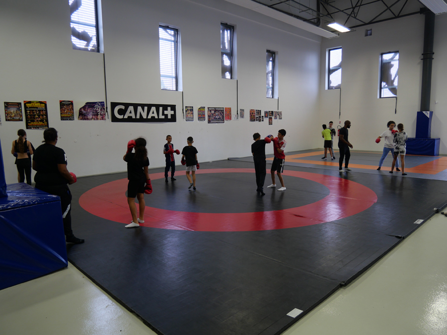 Stage de kick-boxing japonais (K1) au gymnase Jesse-Owens - 19/08 ...
